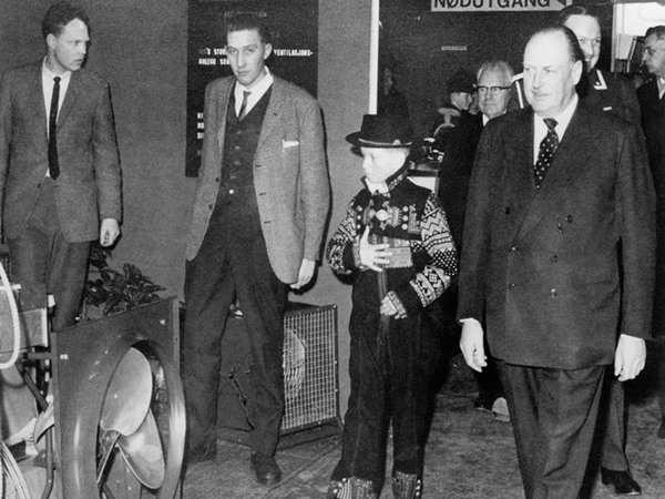 Forsiden | J. L. Bruvik